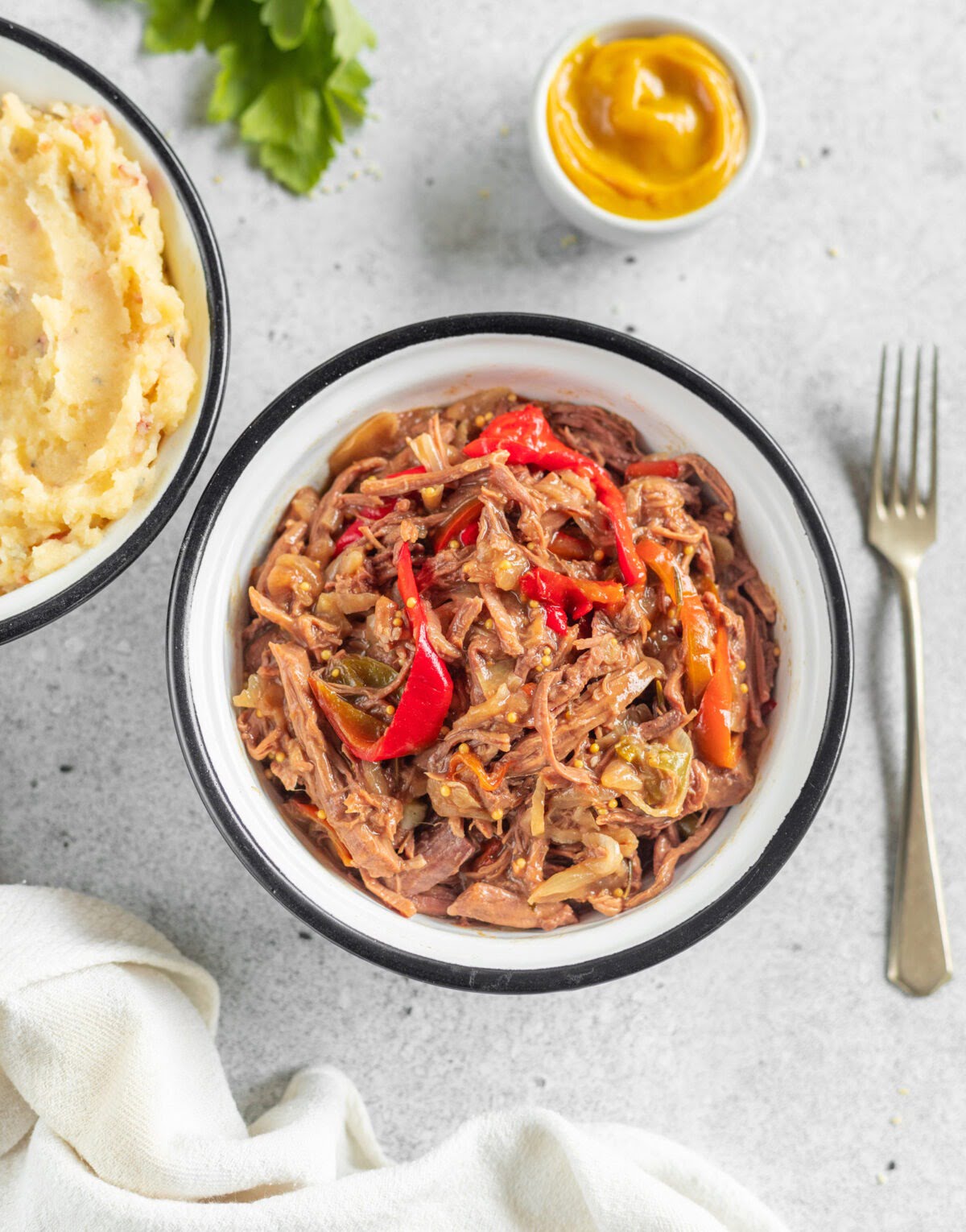 Ternera Deshilachada con puré – Bocado Congelados